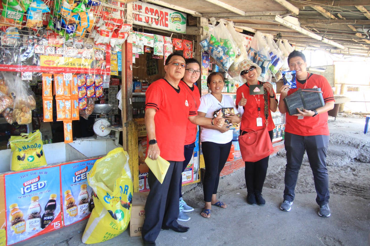 MAYORA Global Annual Meeting & Empowerment - Market Visit - Azul ...